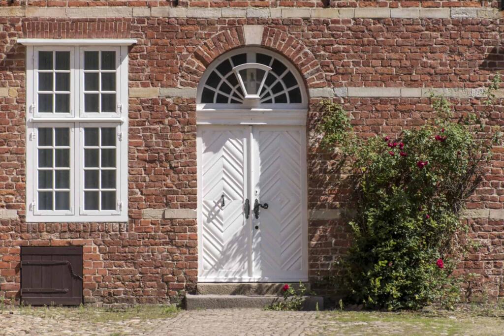 Transom Windows Buying Guide | Thompson Creek